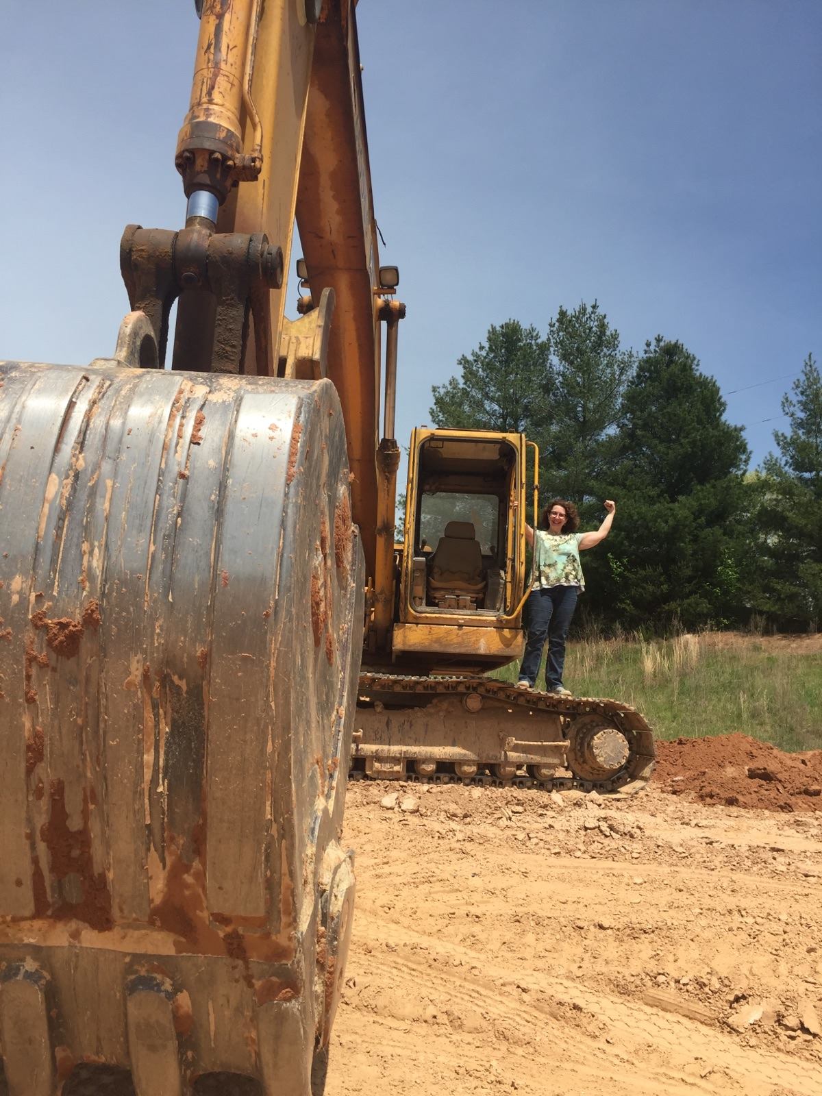 This Adults-Only Theme Park In Lets You Drive A Real Tank And Crush ...