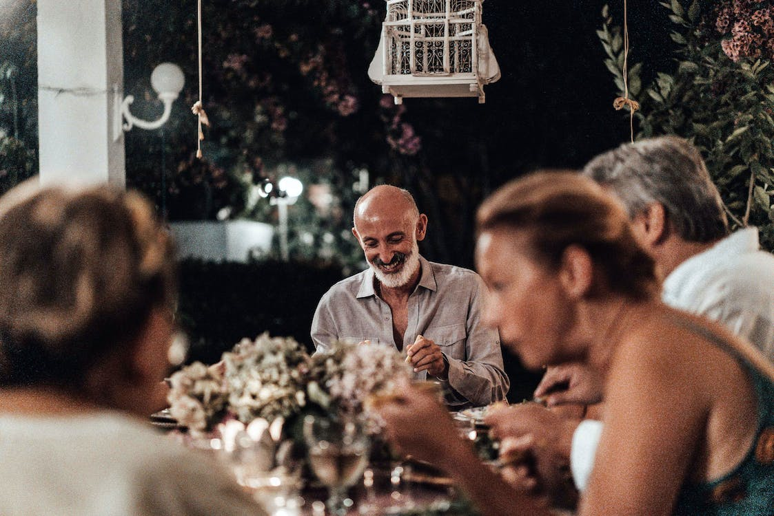 30 Rules for Restaurant Etiquette