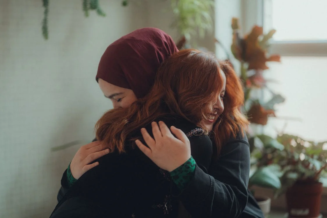 8 Ways To Get People To Open Up About Their Secrets